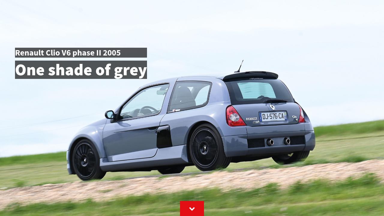 Renault Clio V6 phase II 2005 - Losange Magazine nr. 32 Invierno 2025-2026